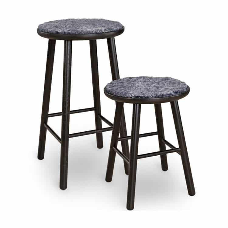 ZigZag pall ek - Nilssons Möbler i Lammhult AB